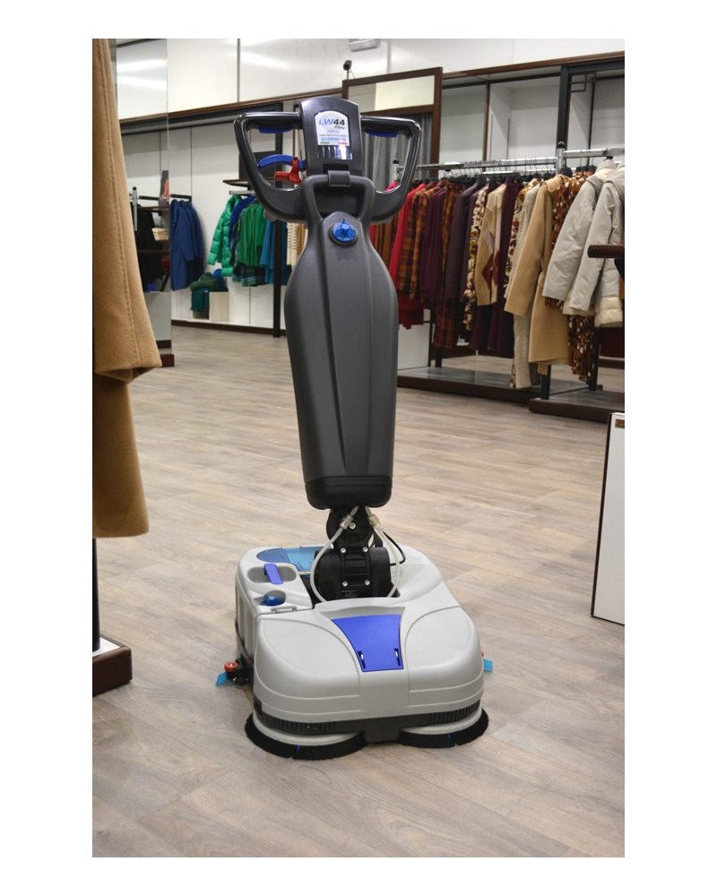 Skapnet LW44 Flexy Hybrid EU Autolaveuses professionnelles à batter...